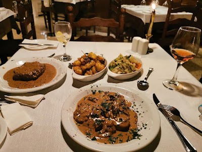 Roman's Den - HubpyMalta | Malta Directory | eMenus | Event & Party ...